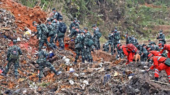 Chinese plane crash cause remains unclear