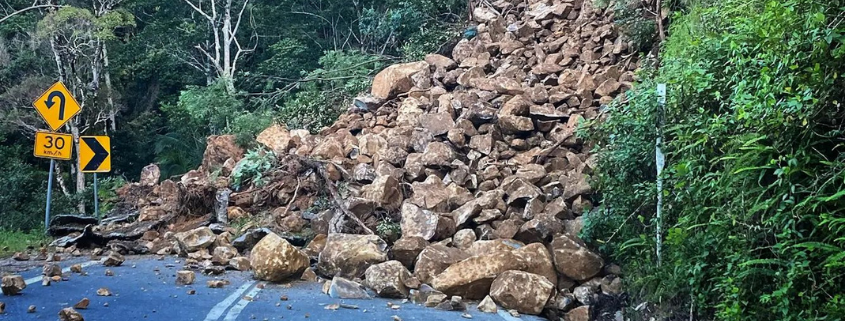 Huge rockfall closes Gold Coast hinterland road