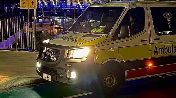 Backpacker injured after falling 10m from Surfers balcony