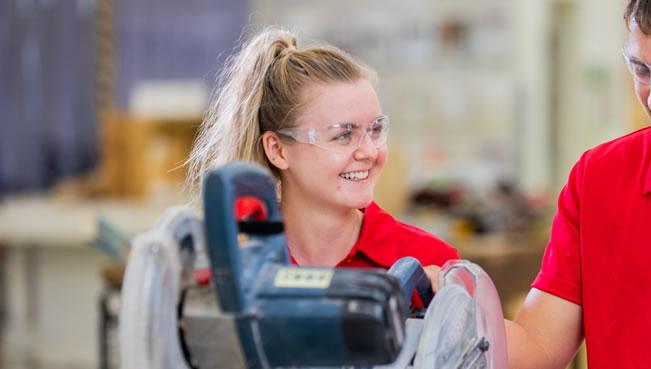 Thousands of free TAFE courses up for grabs for Qlders