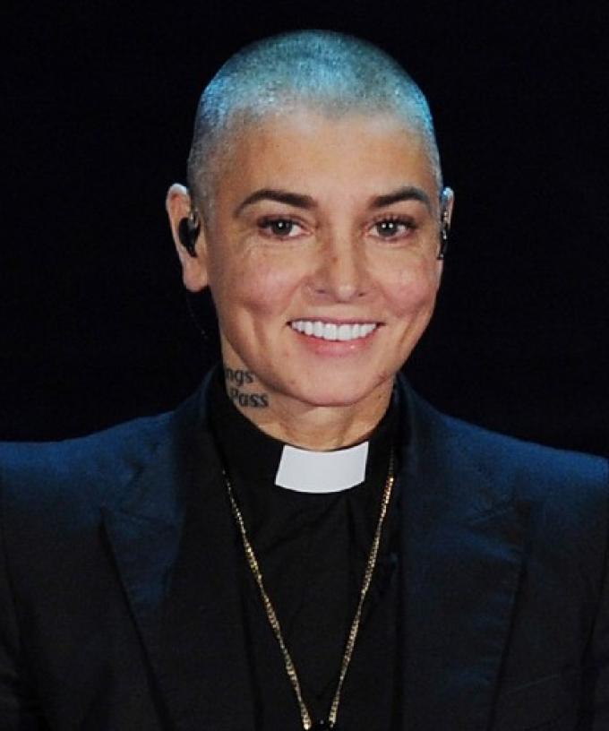 Irish singer Sinead O'Connor dies aged 56 Irish singer Sinead O'Connor dies aged 56