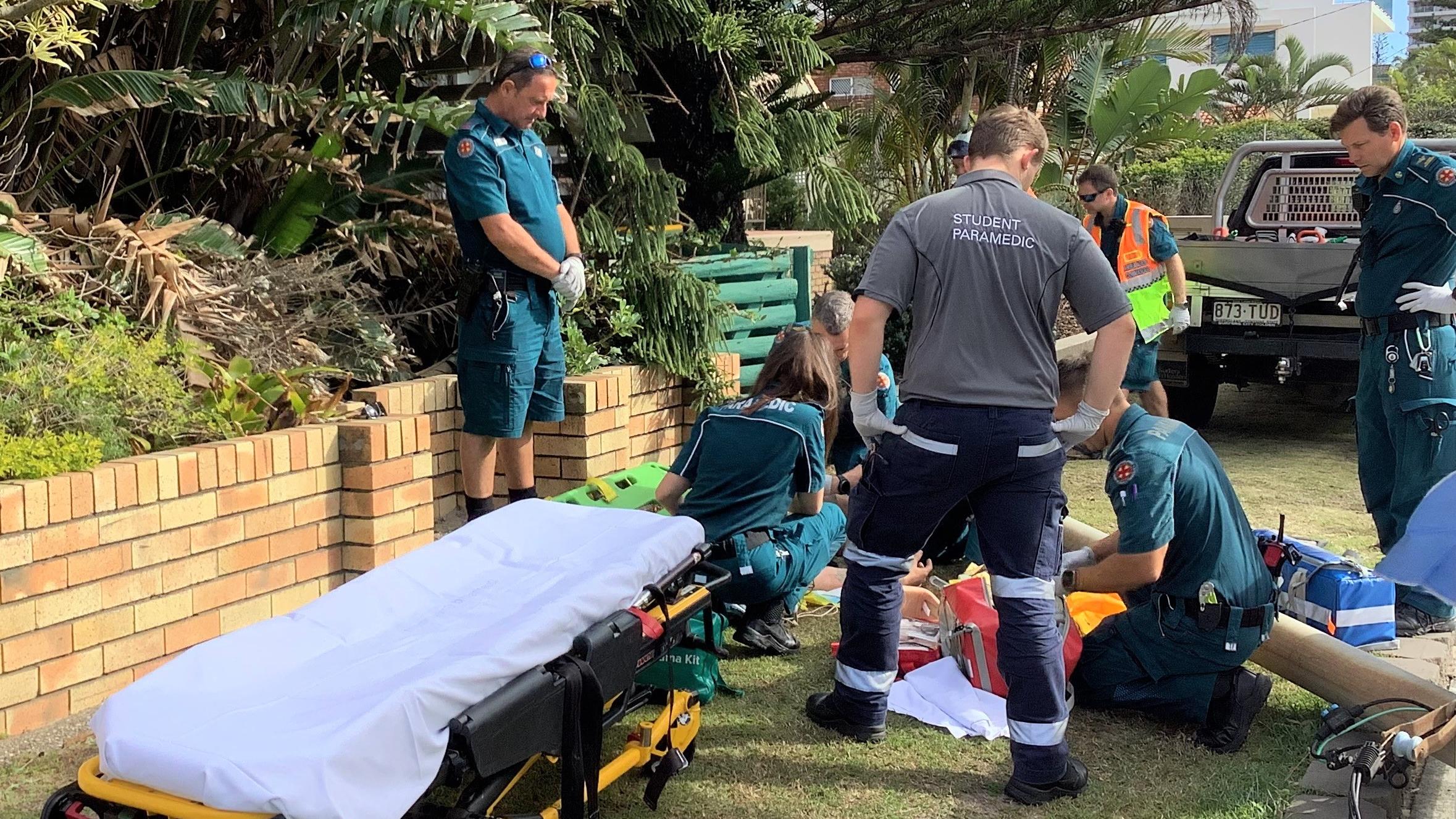 Man seriously injured after being struck by falling pole on the Gold Coast
