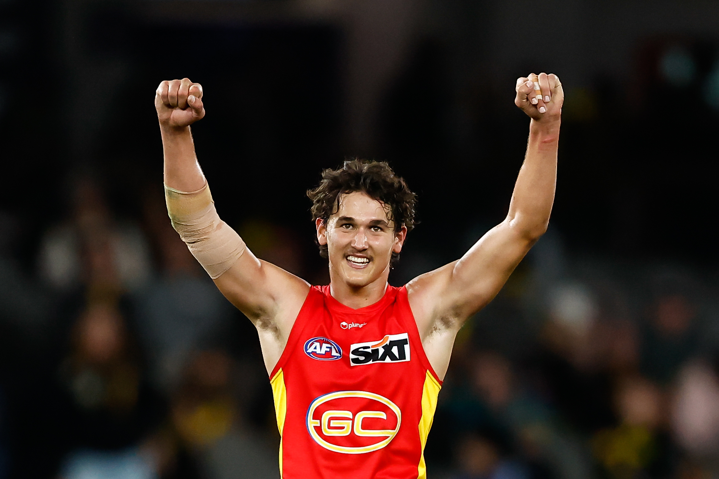 Gold Coast Suns star Wil Powell inks long term extension