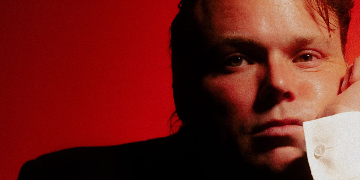 Ashton Irwin Of 5SOS Drops New Album ‘Blood On The Drums’