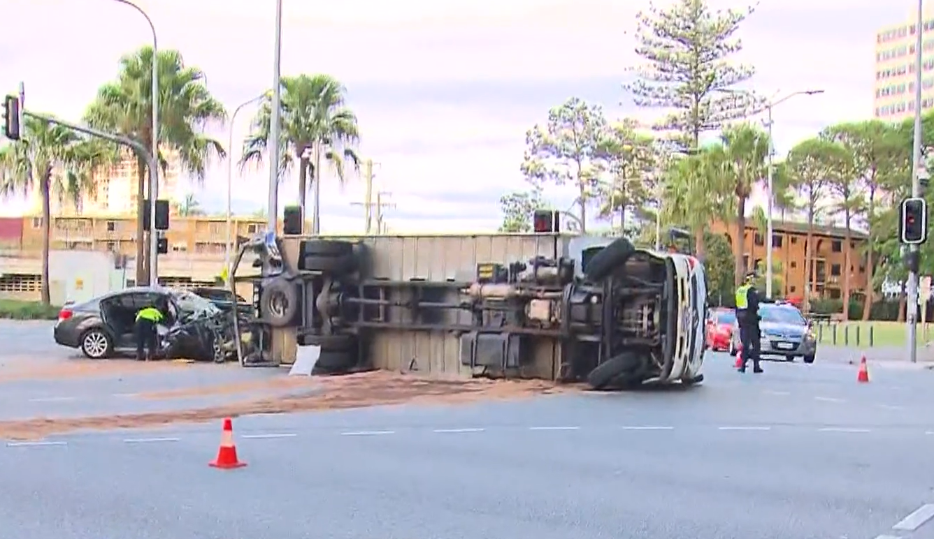Woman suffers life-threatening injuries in nasty truck, car crash in ...